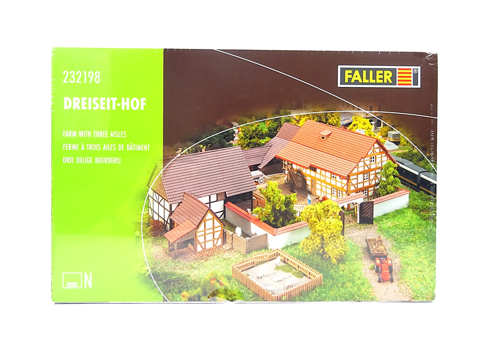Faller N 232198, Dreiseit-Hof, neu, OVP – lokomofreund